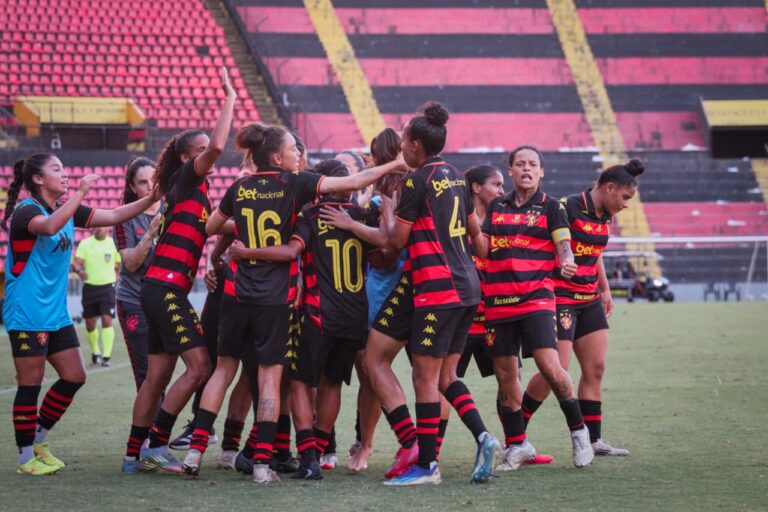 Com gol heroico no fim, Sport vence o Paysandu e entra no G-8 do ...